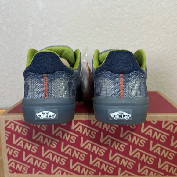 Vans | Shoes | Vans Evdnt Rw Ultimate Waffle Color Wheel Navy | Poshmark